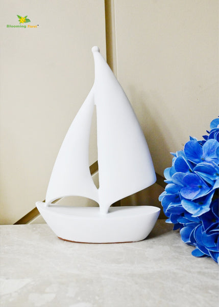 Sailing Ship Statue | White | 23 cm